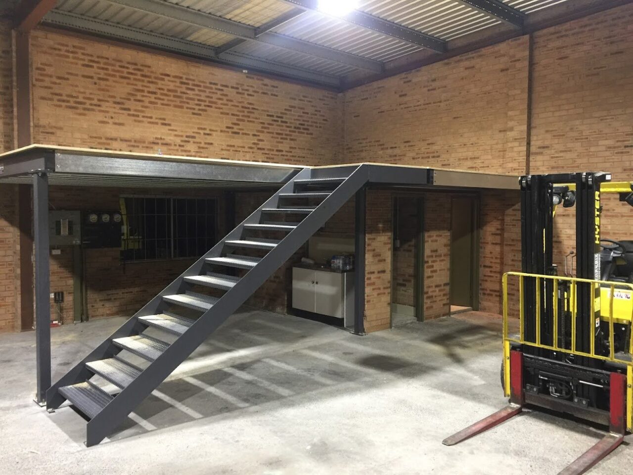 Maximise Space with Expert Mezzanine Floor Design